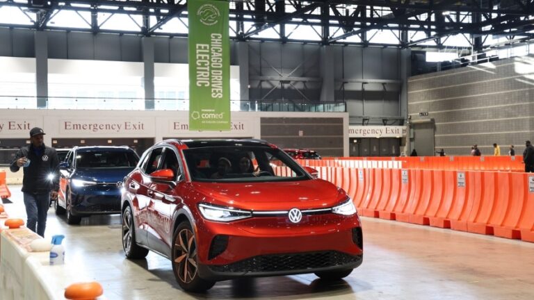 CATA brings back Chicago Drives Electric to raise awareness, enthusiasm ...